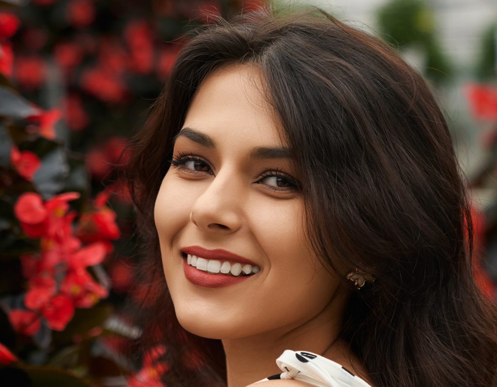 सोने सी मुस्कान | Sone si Muskaan - TheSahitya - द साहित्य